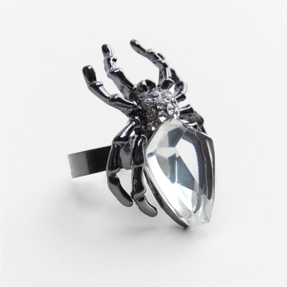 Zara | Jewelry | Zara Rhinestone Spider Ring | Poshmark